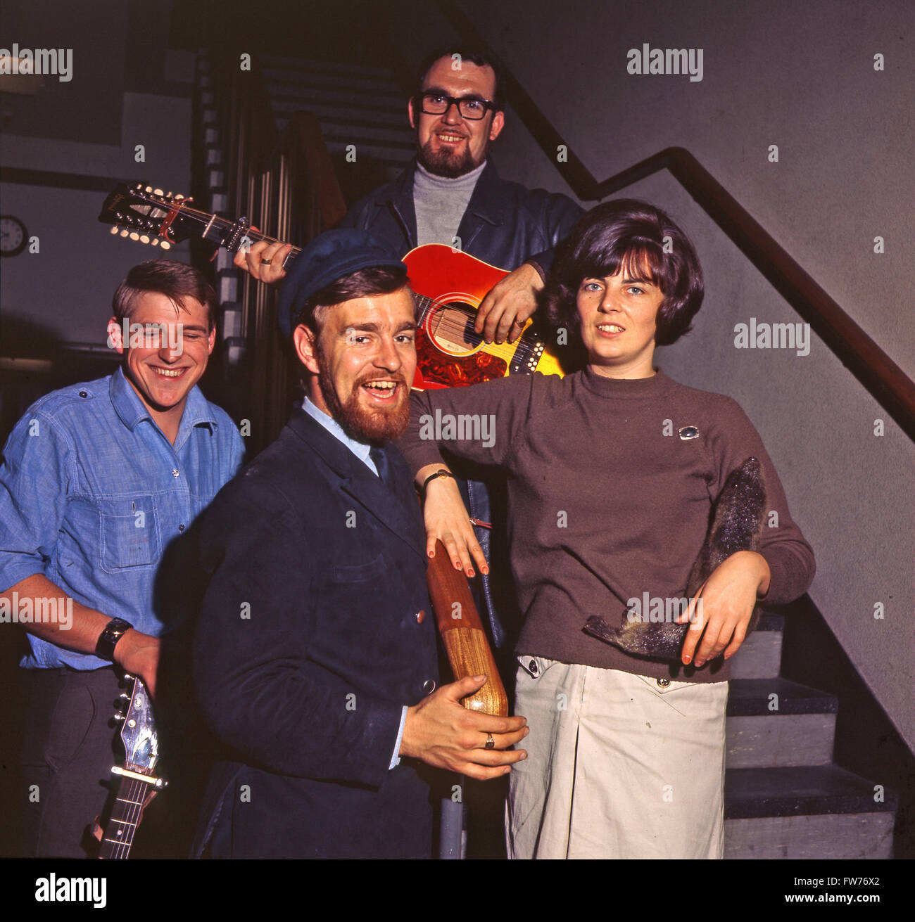 English folk group hi-res stock photography and images - Alamy