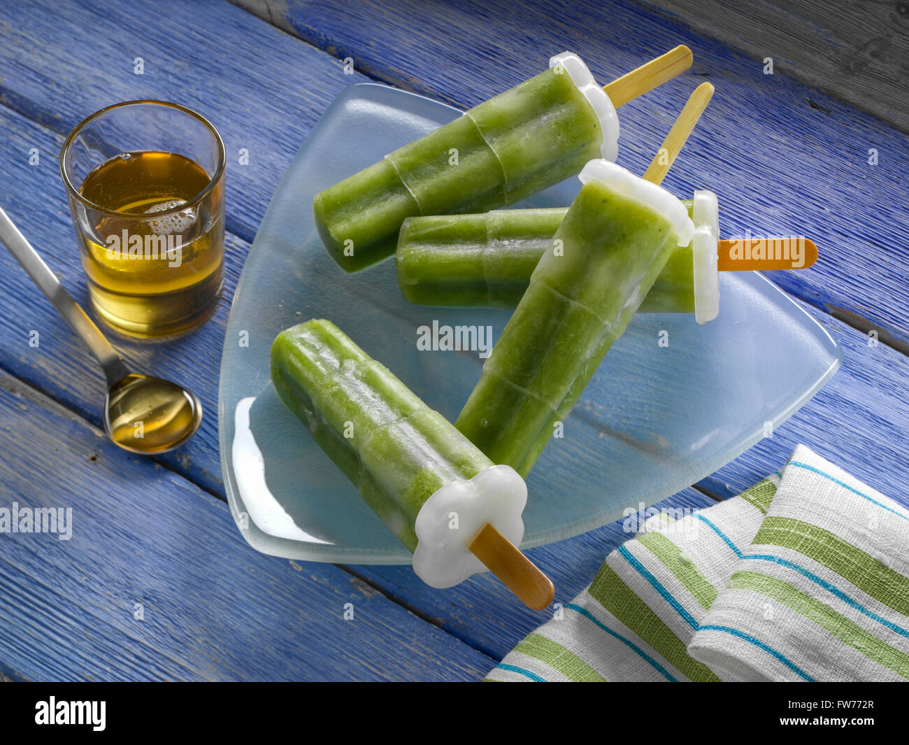 Green juice popsicles Stock Photo - Alamy