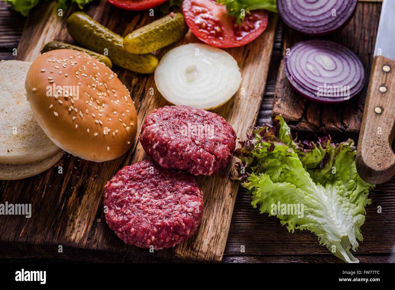 Grain fed burger hi-res stock photography and images - Alamy