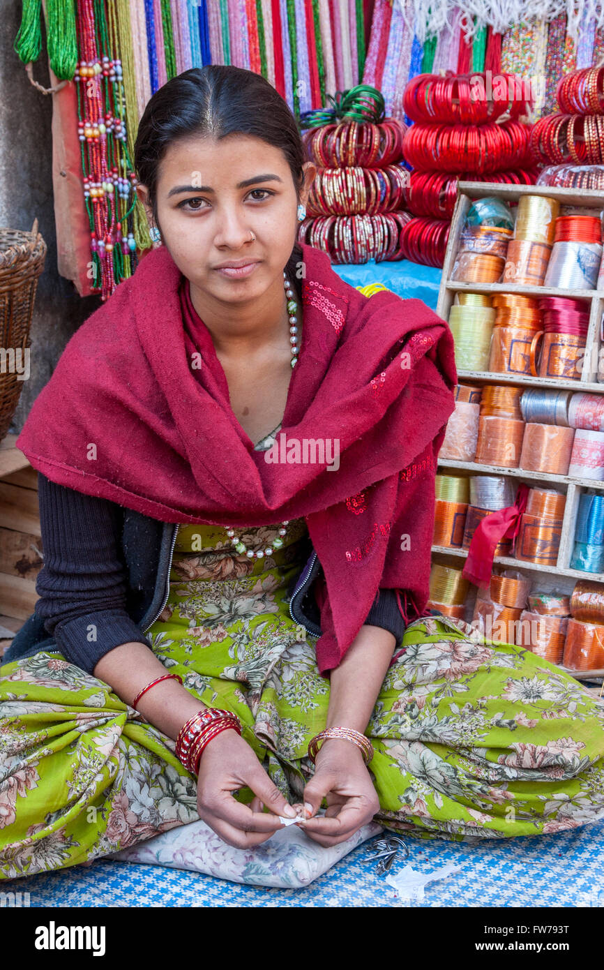 Selling bracelets hi-res stock photography and images - Alamy