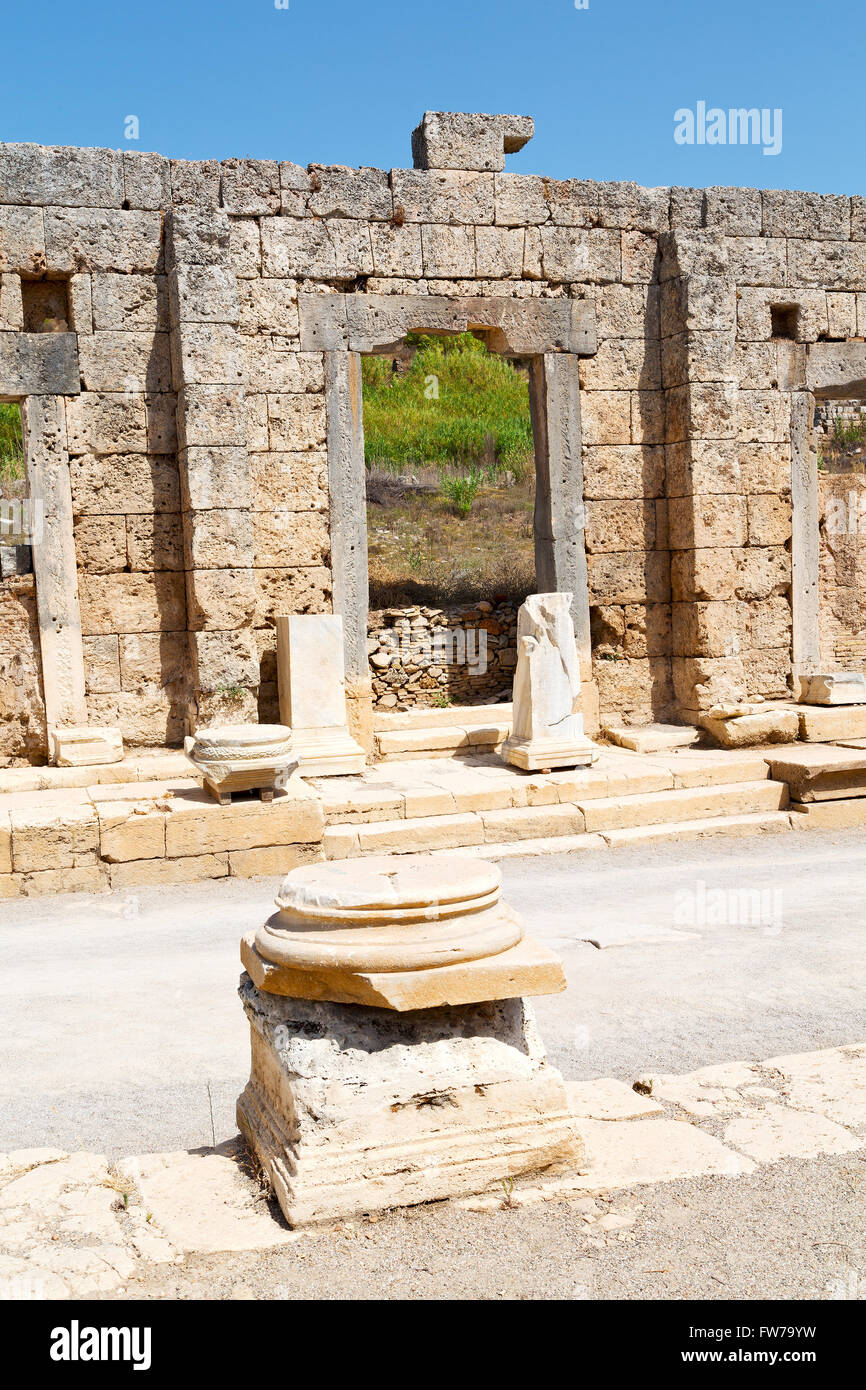 old construction in asia turkey the column and the roman temple Stock ...