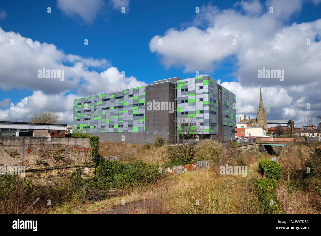 Preston university uclan building hi-res stock photography and images ...