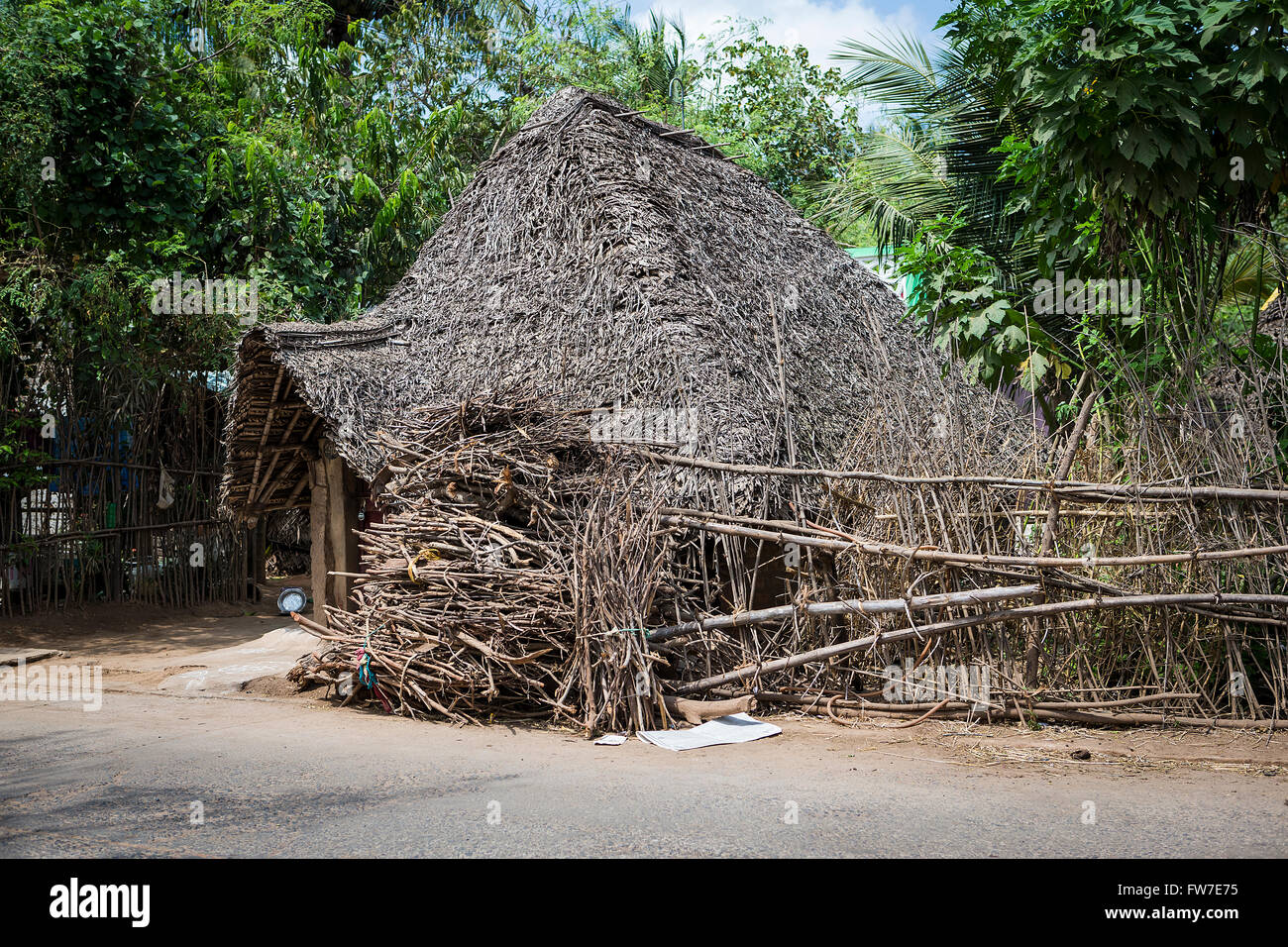 House made of twigs in Kuilapalayam, Auroville, India Stock Photo - Alamy