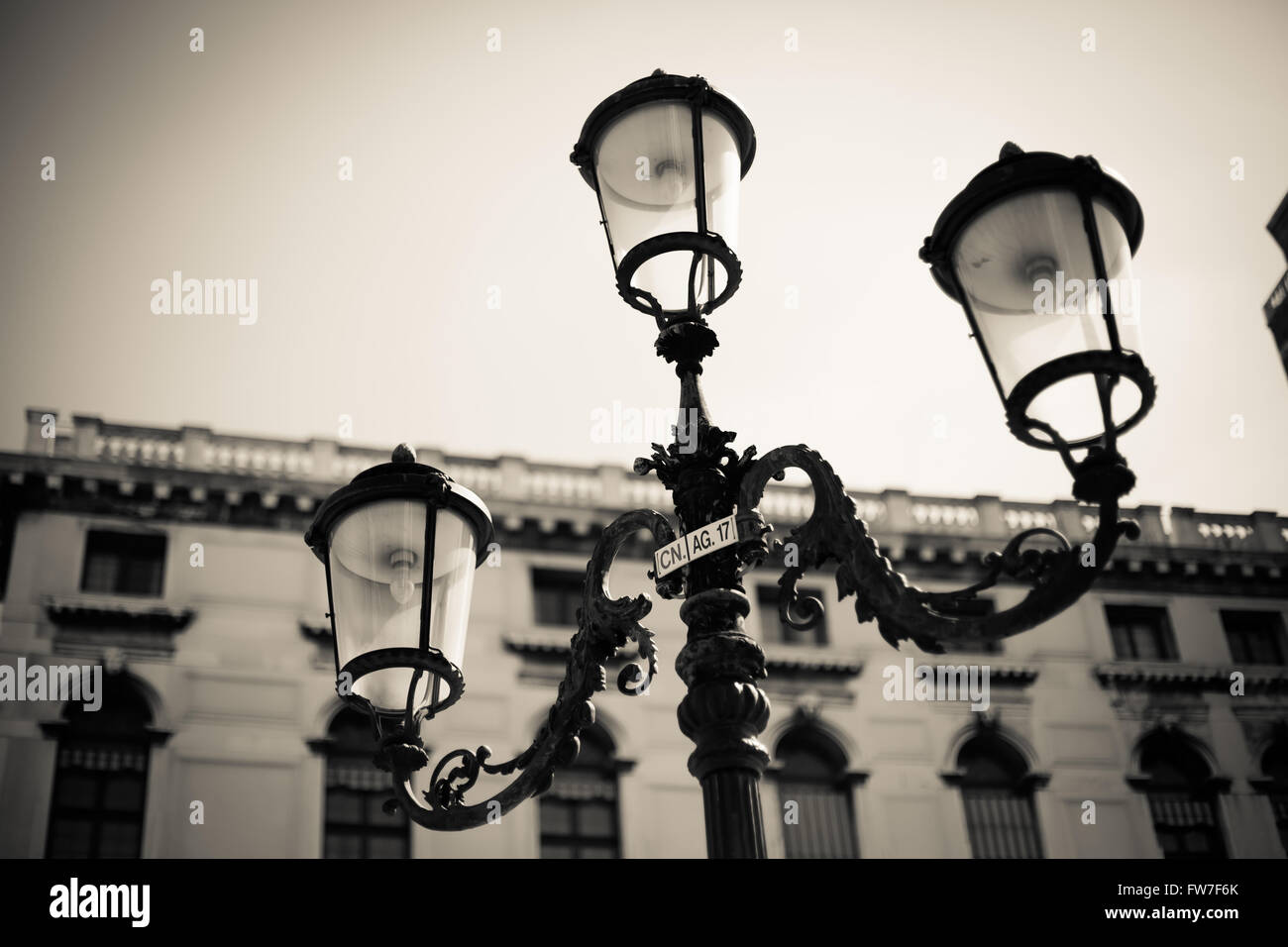 Street lamp lamppost rome hi-res stock photography and images - Alamy