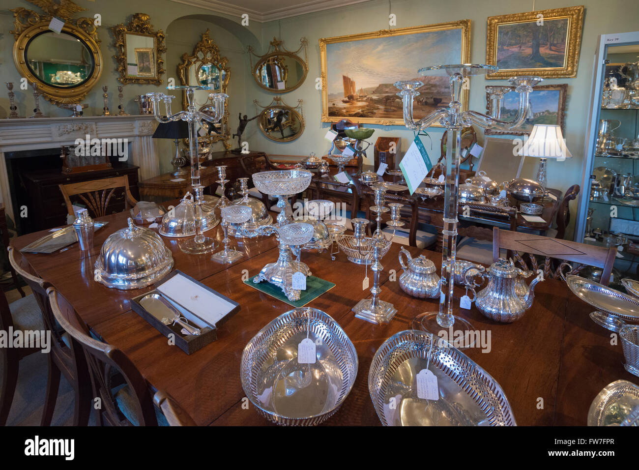 Great Grooms Antique Shop - Interior. Hungerford, England Stock Photo ...