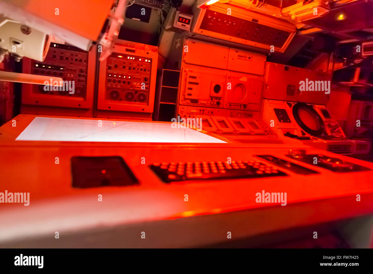 Transit control room hi-res stock photography and images - Alamy