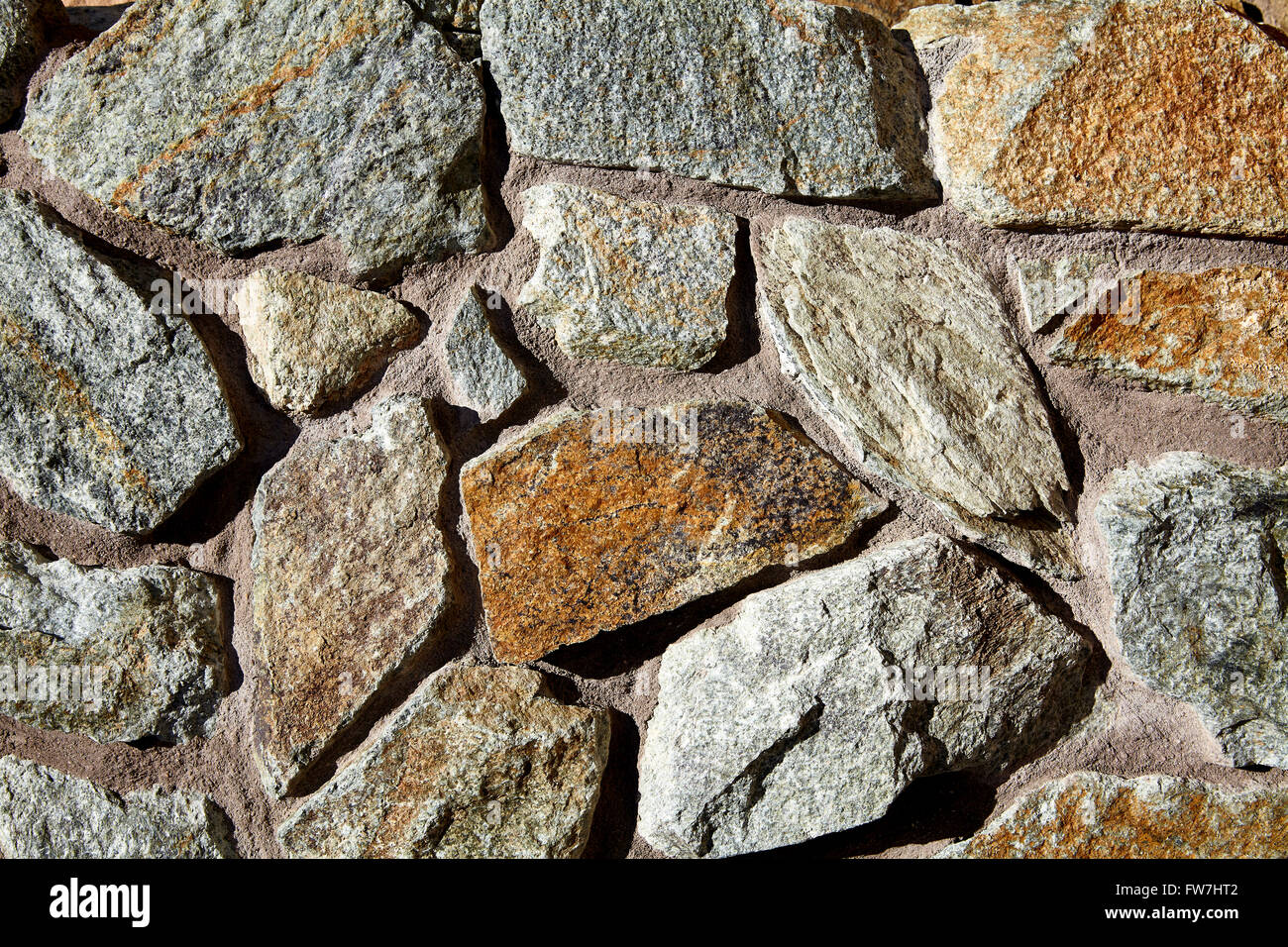 stone natural rock veneer wall and building finish design and pattern ...