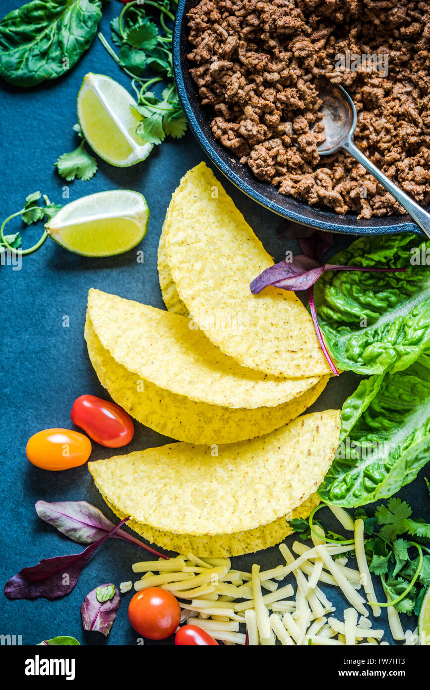 Mexican tacos, food border background recipe, overhead. Authentic ...