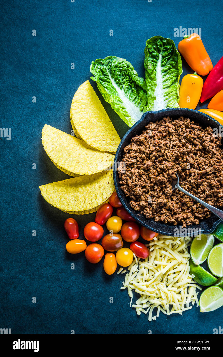 Mexican tacos, food border background recipe, overhead. Authentic ...