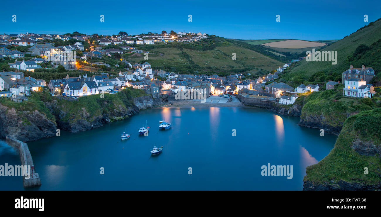 Evening over Port Isaac, Cornwall, England Stock Photo - Alamy
