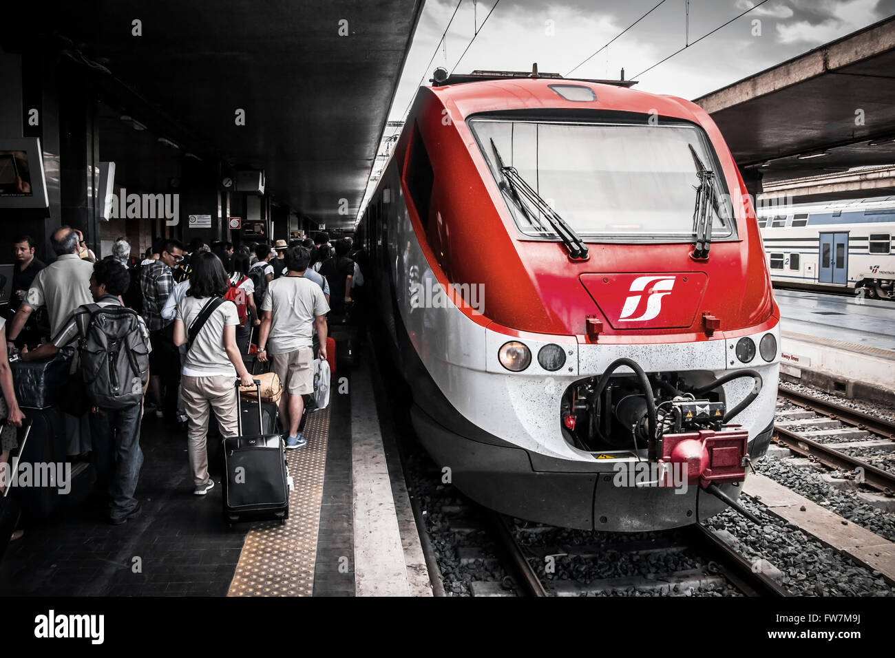 Modern train hi-res stock photography and images - Alamy