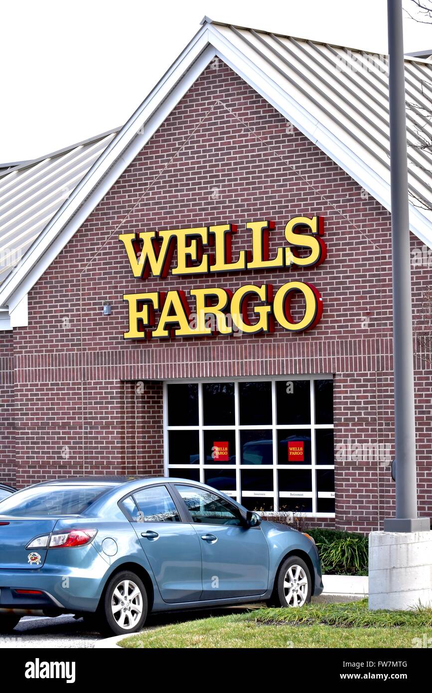 Wells fargo banking hi-res stock photography and images - Alamy