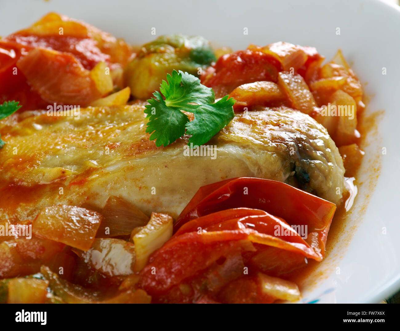 Basque chicken hi-res stock photography and images - Alamy