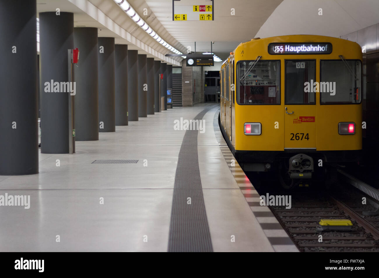 Germany train underground station hi-res stock photography and images ...