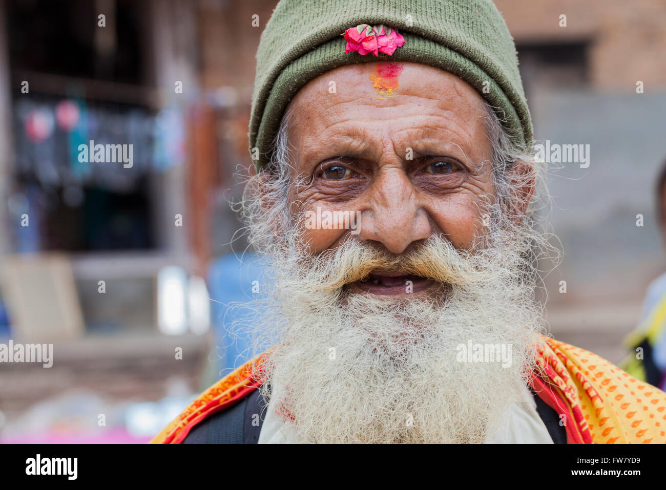 Old nepali buddhist man hi-res stock photography and images - Alamy