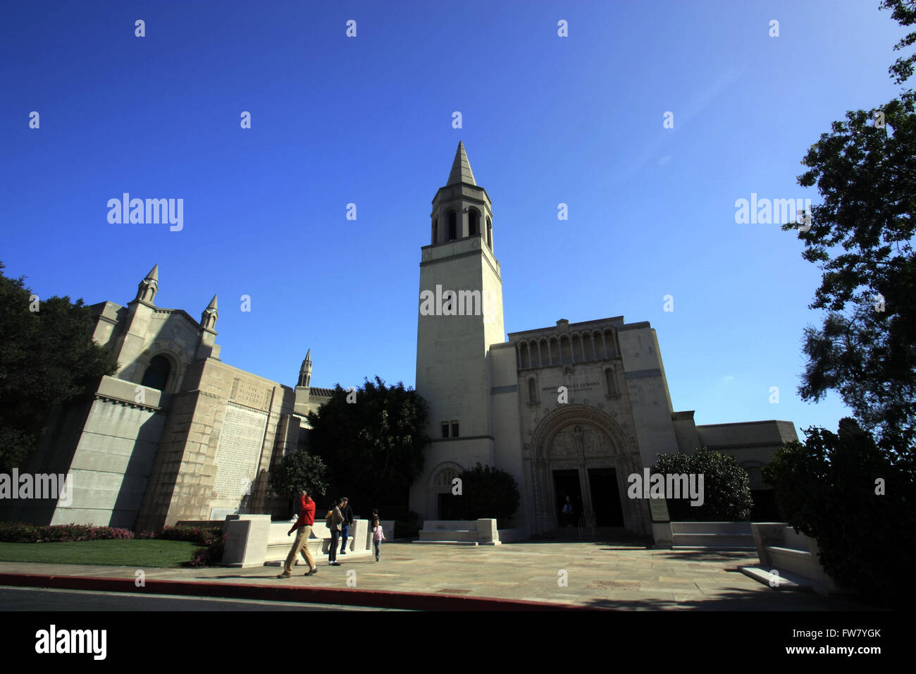 Celebrity final resting places - Forest Lawn Memorial Park & Mortuaries ...