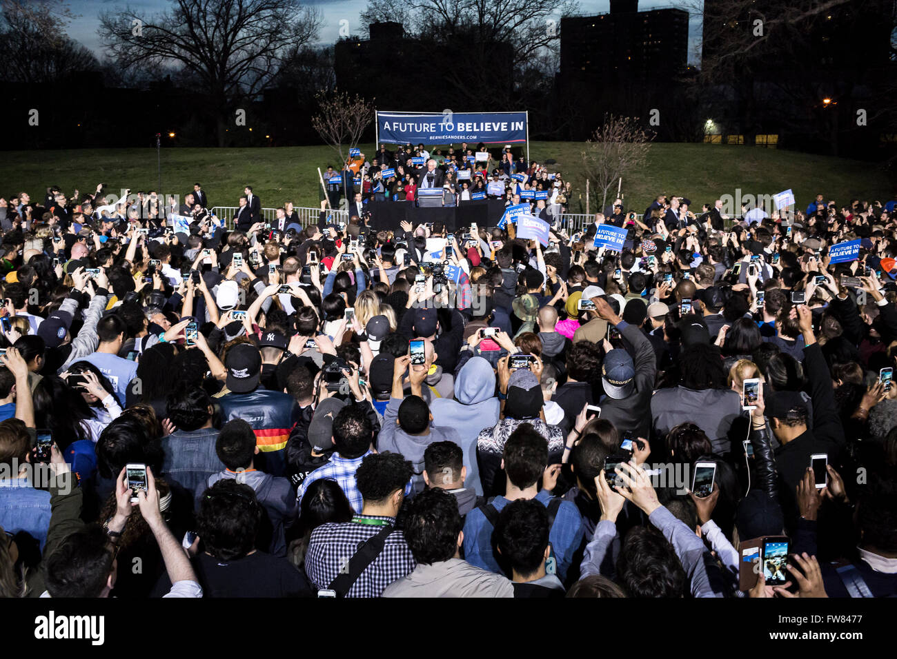 Bronx, United States. 31st Mar, 2016. Senator Bernie Sanders comes back ...