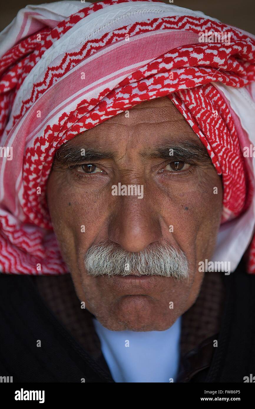 Yezidi People Stock Photos & Yezidi People Stock Images - Alamy