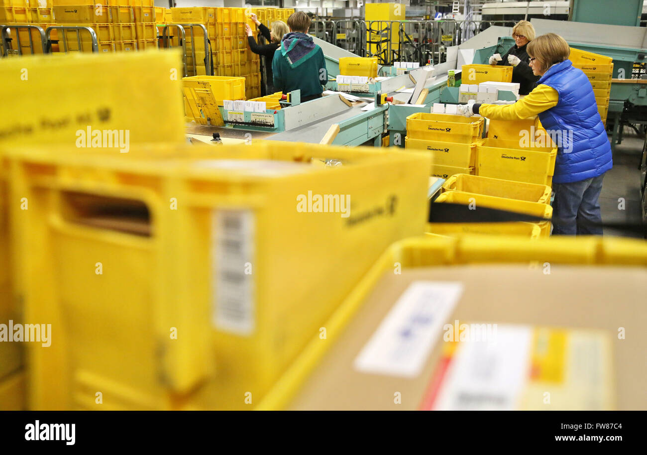 31 mar 1996 hi-res stock photography and images - Alamy