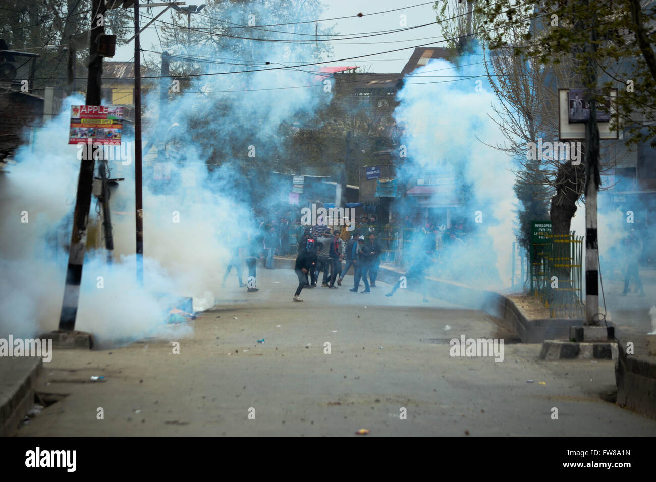 Clashes In Downtown After Friday Prayers Stock Photo - Alamy