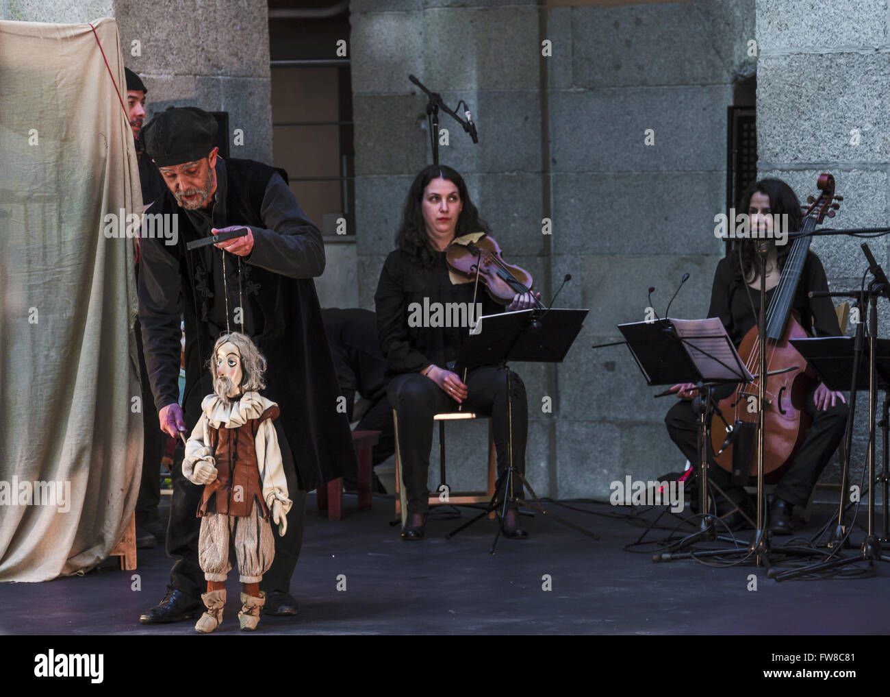 Actor play stage performance hi-res stock photography and images - Alamy