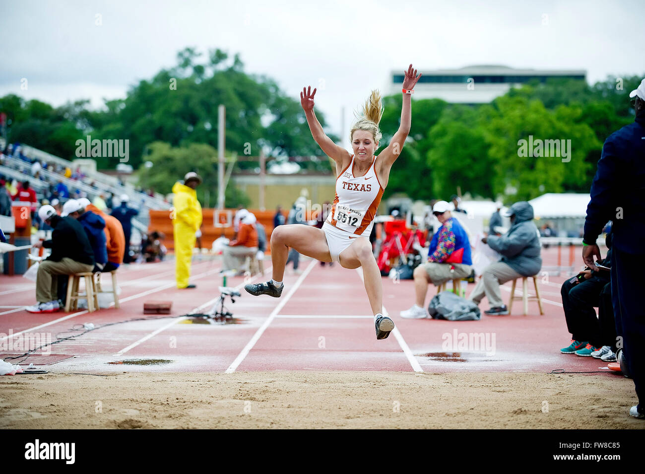April 01, 2016: Georgia Wahl #5512 Texas Longhorn in action Women's ...