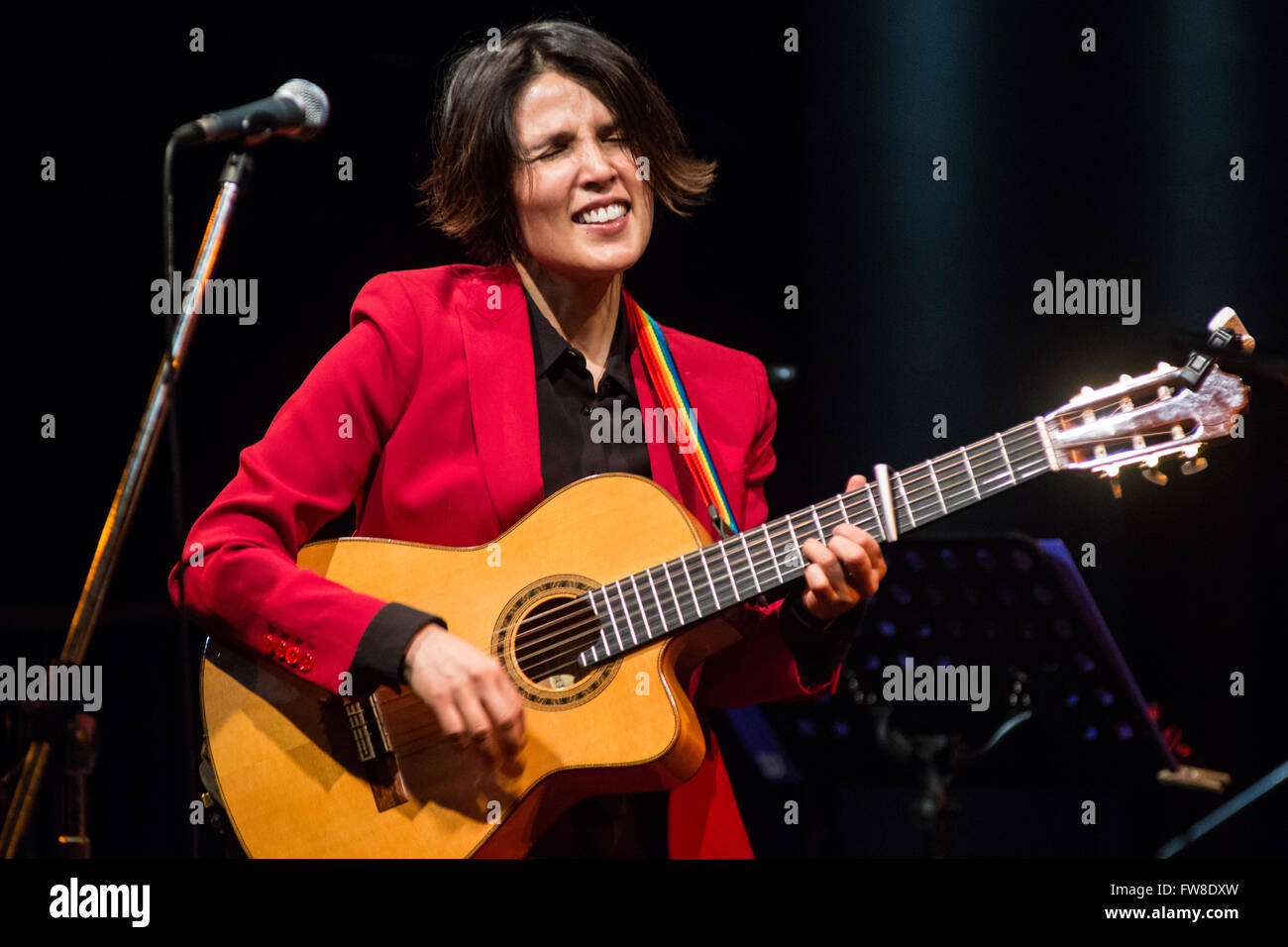 Tanita Tikaram Hi res Stock Photography And Images Alamy