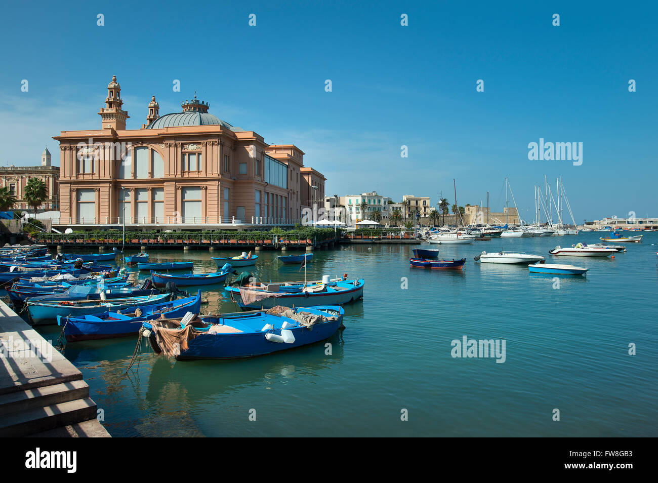 Bari italy hi-res stock photography and images - Alamy