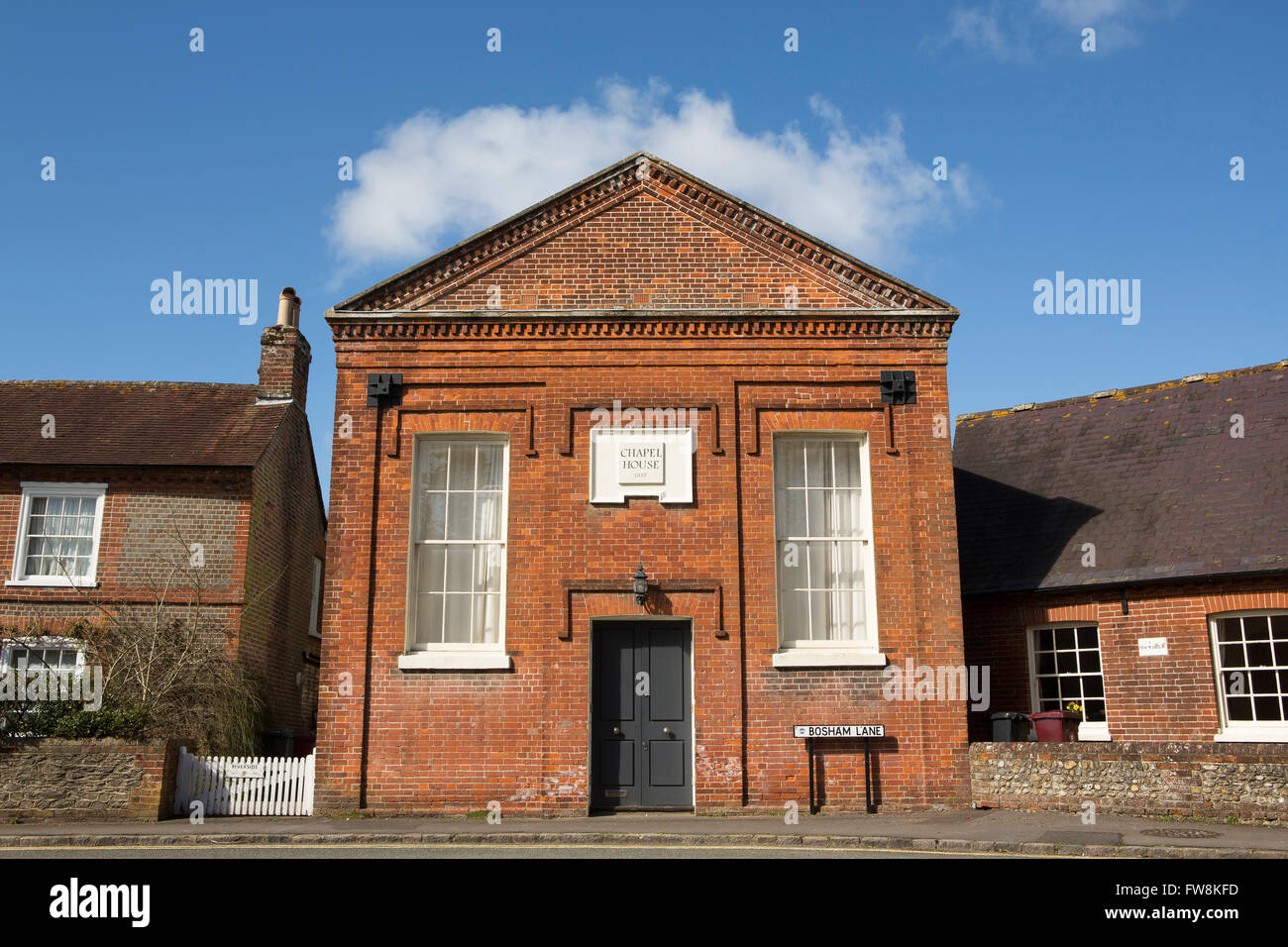 Cottage in village west hi-res stock photography and images - Alamy