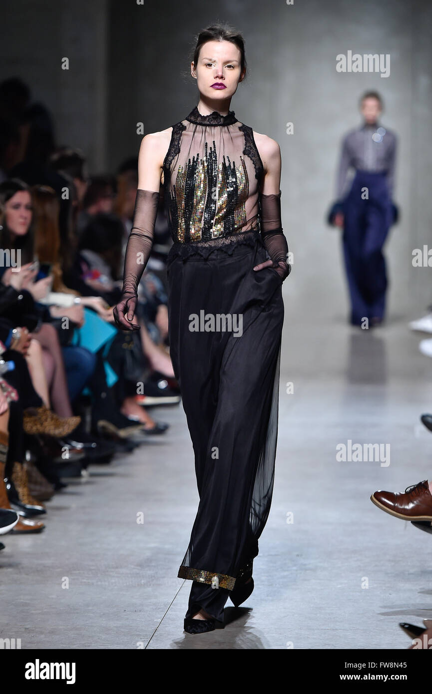 Portugal, Lisbon,Mar. 12,2016 - LISBOA FASHION WEEK - A model walks the ...