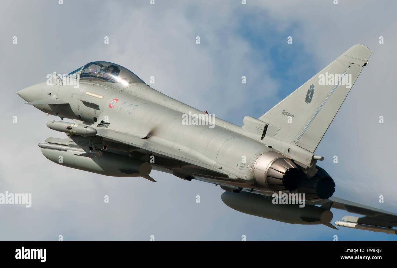 An Italian Air Force F-2000 Typhoon during TLP in Spain Stock Photo - Alamy