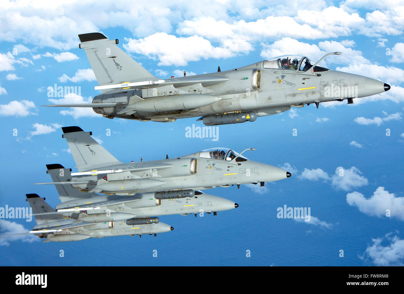 Trident jet airplane hi-res stock photography and images - Alamy