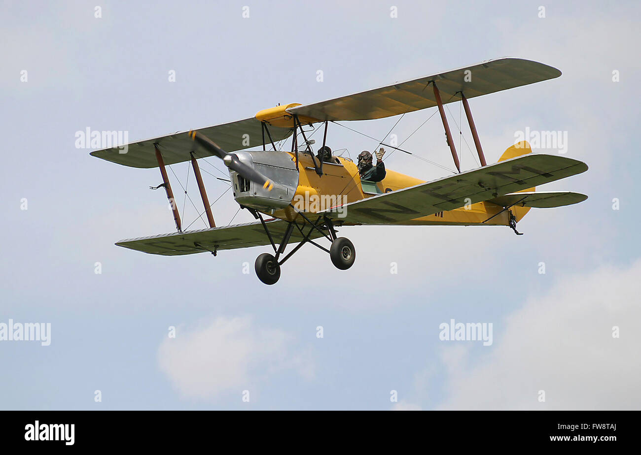 Tiger Moth Aircraft Uk Stock Photos & Tiger Moth Aircraft Uk Stock ...
