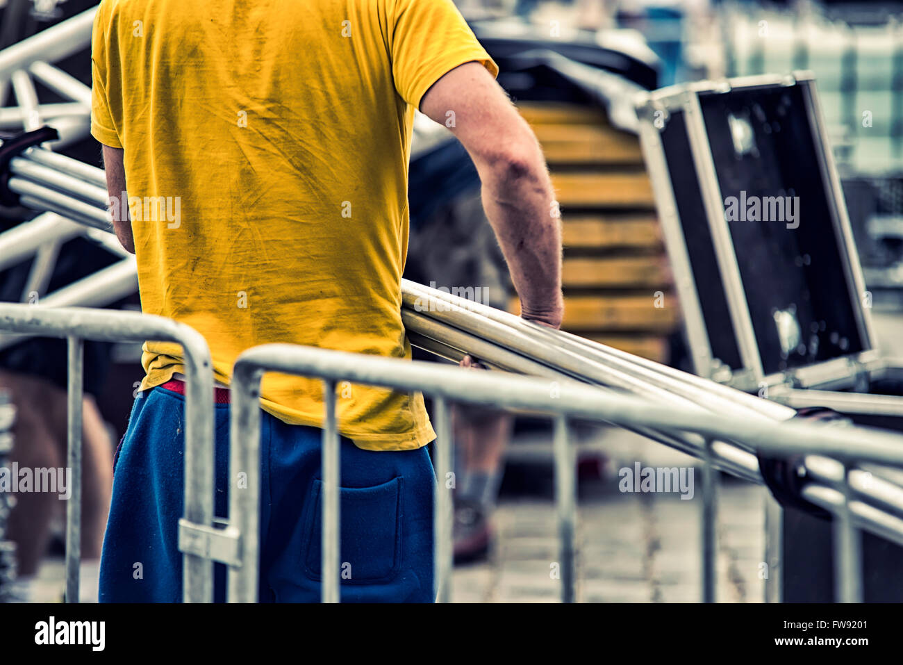 worker build a concert stage Stock Photo - Alamy