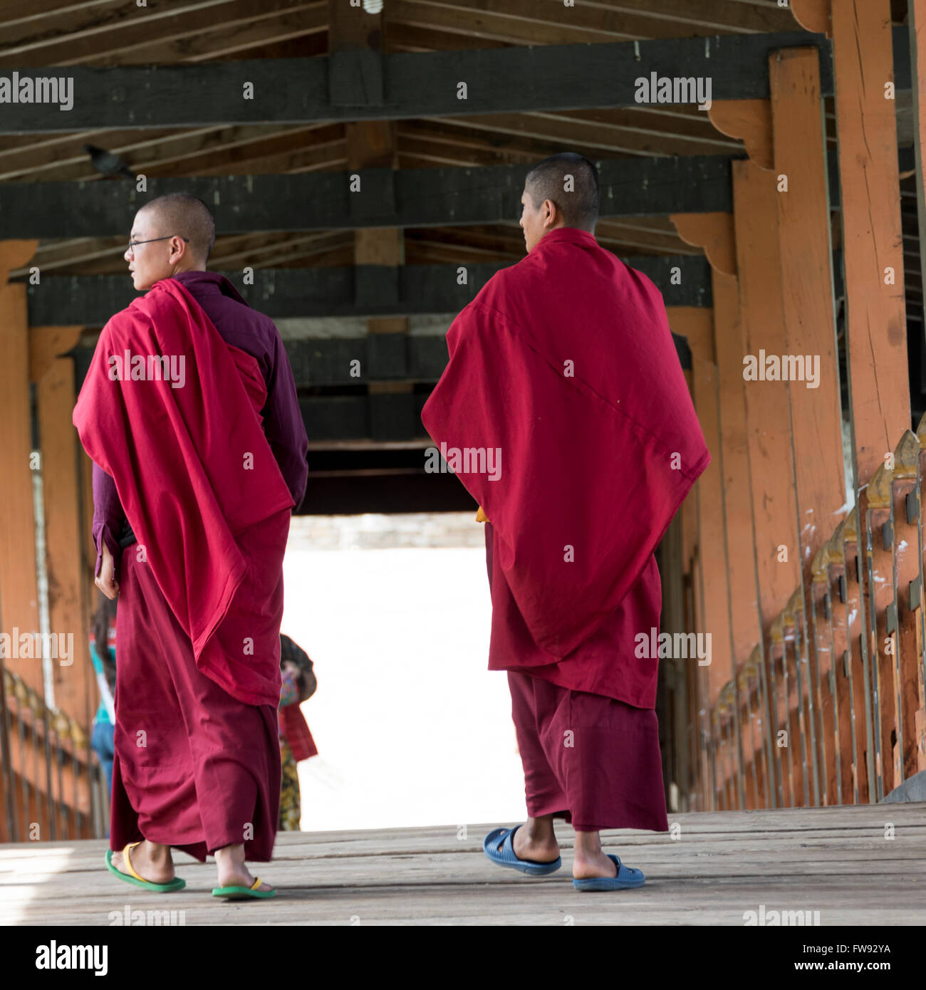 Buddhist monk at punakha dzong hi-res stock photography and images - Alamy
