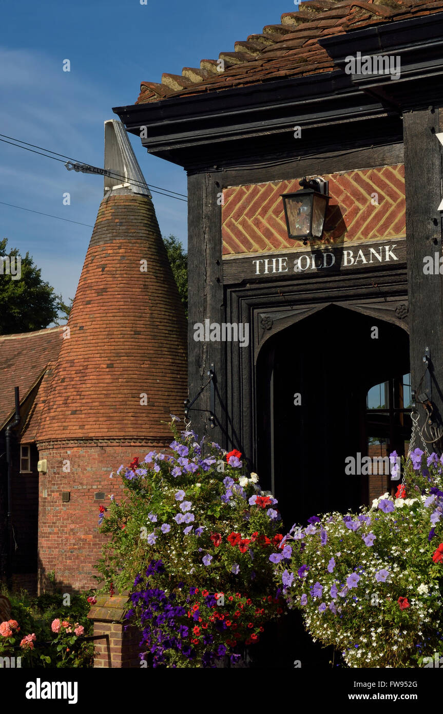 The Old Bank and Oast house. Goudhurst. Kent. England. UK. Europe Stock ...