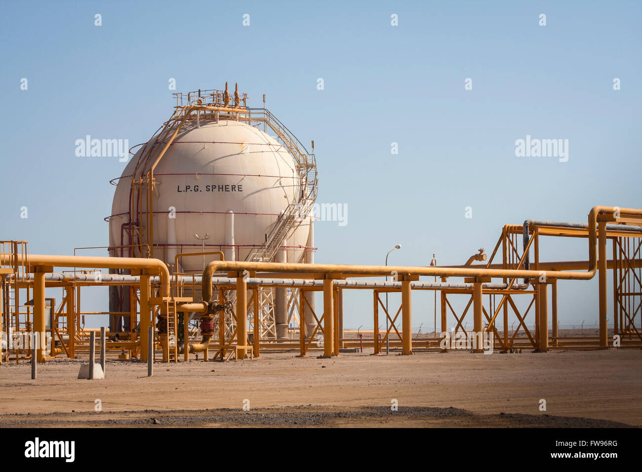 Lpg storage hi-res stock photography and images - Alamy