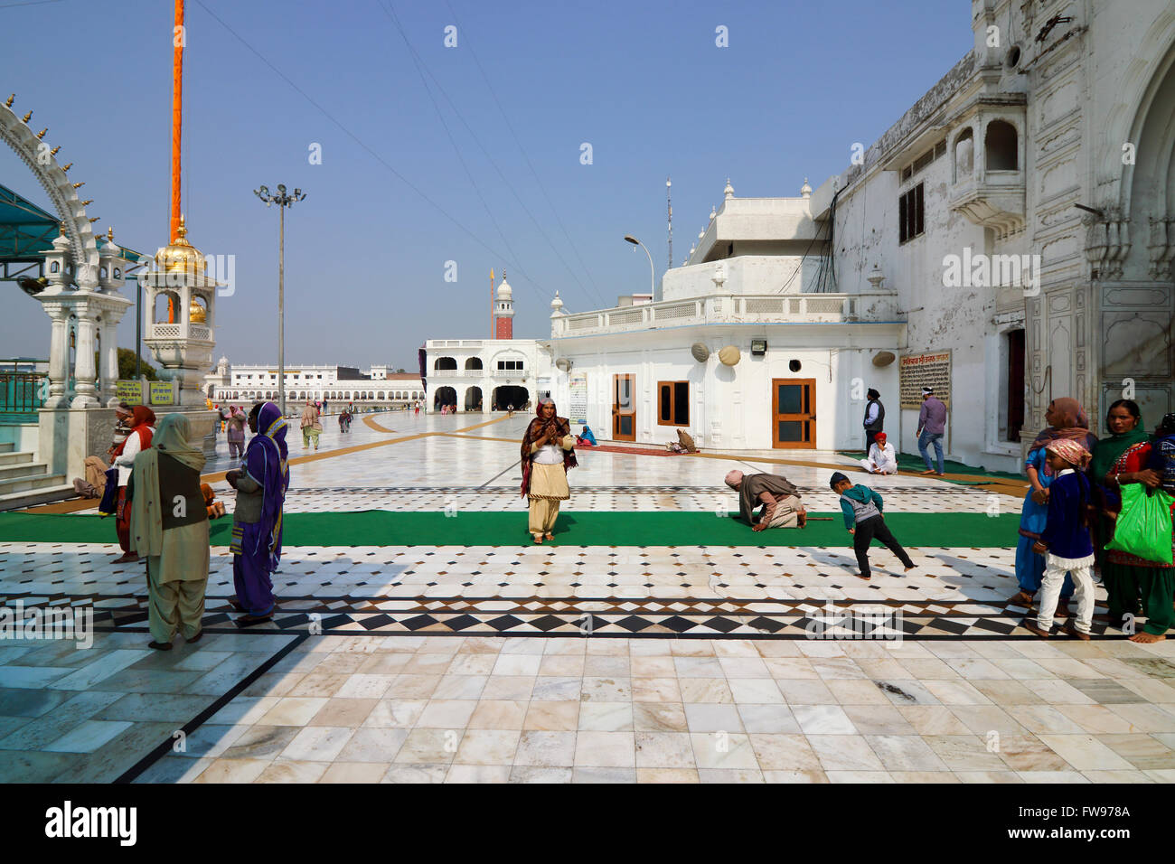 Gurdwara Tarn Taran in the Indian state of Punjab Stock Photo - Alamy