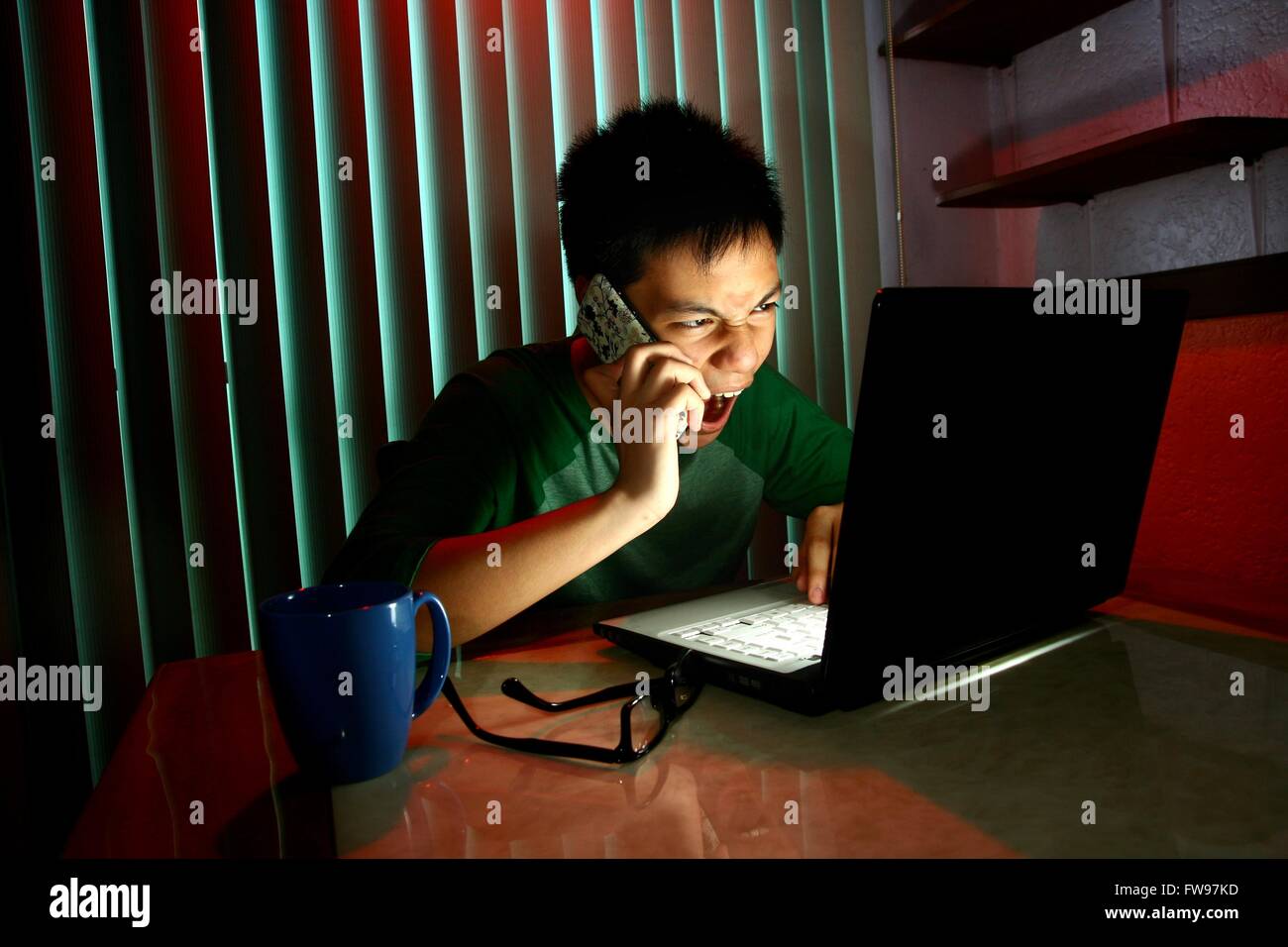 Teen angry computer hi-res stock photography and images - Alamy