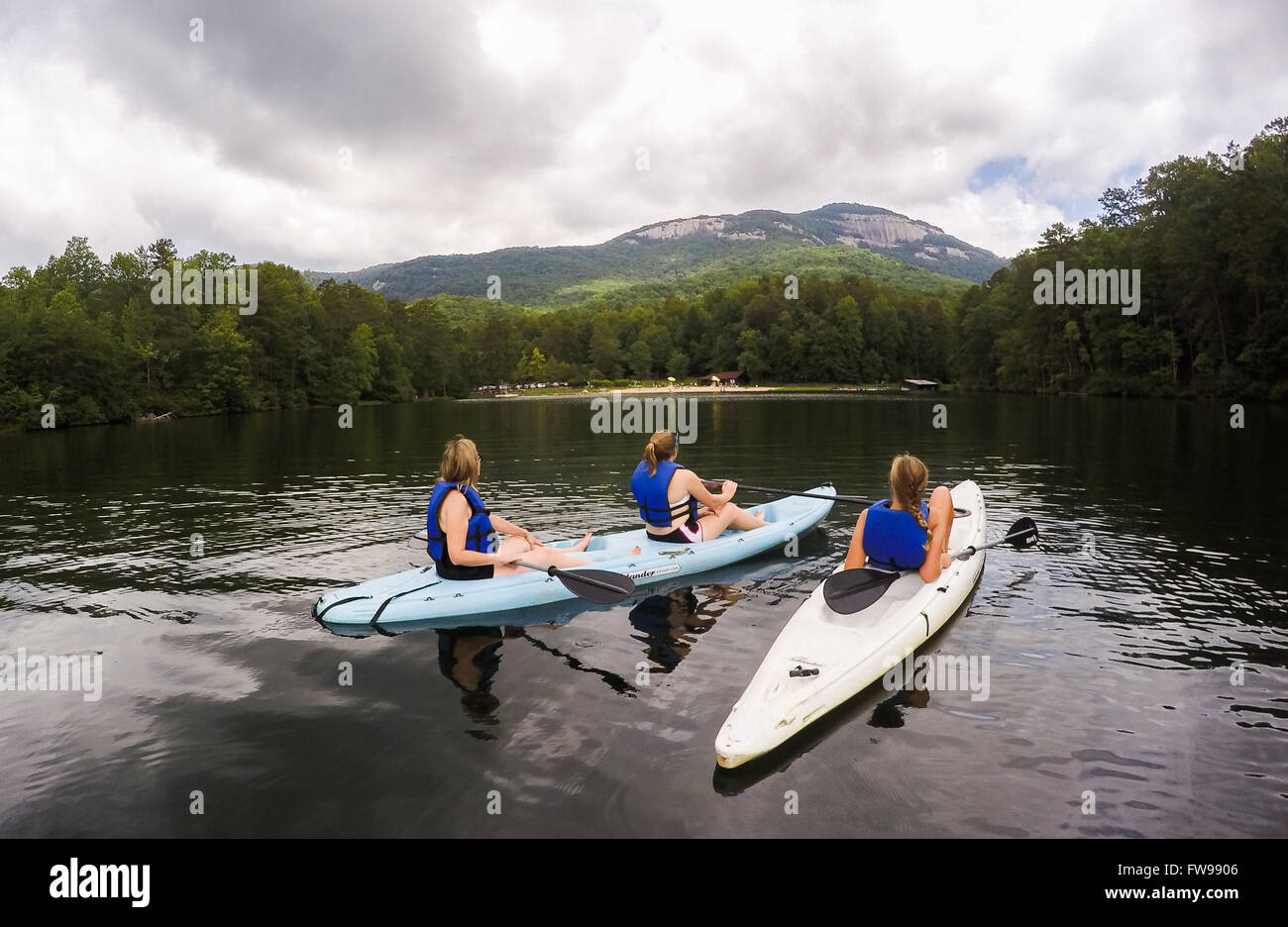 Pinnacle Lake at Table Rock State Park family kayaking Stock Photo - Alamy