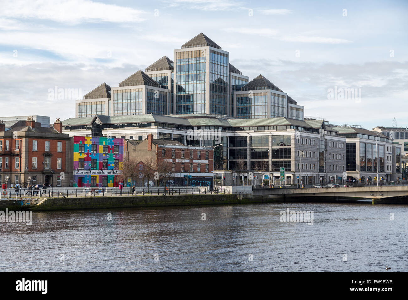 Georges quay dublin hi-res stock photography and images - Alamy