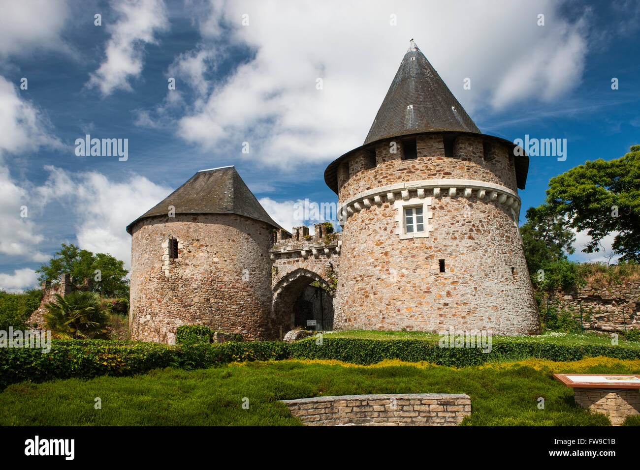 Chateau Gate High Resolution Stock Photography and Images - Alamy