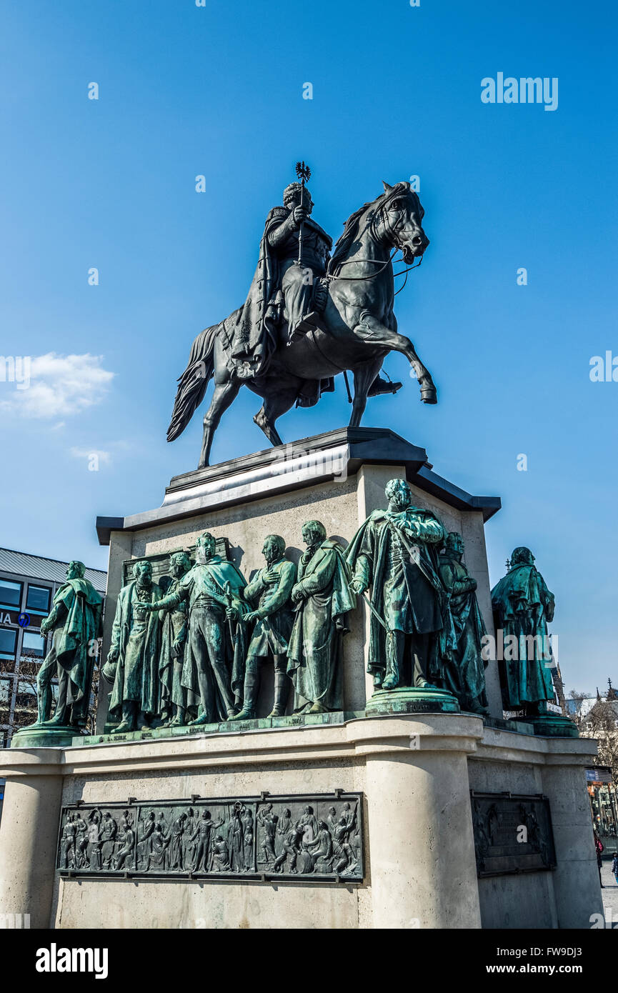 Cologne street scene on Neu Platz with statue of Friedrich William King ...