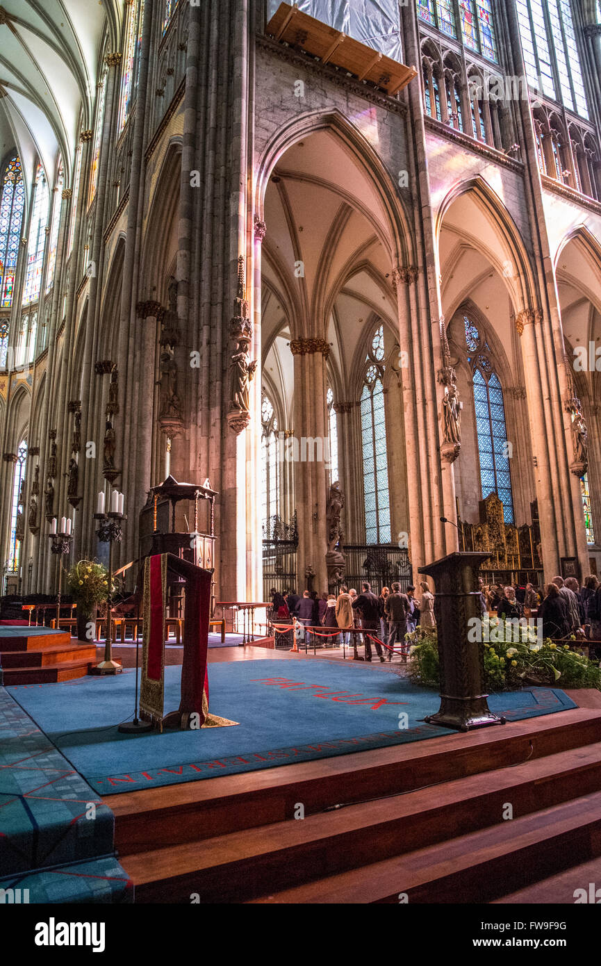 Cologne cathedral interior High Resolution Stock Photography and Images ...