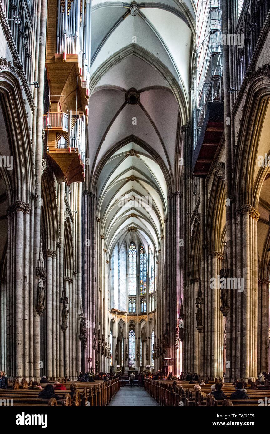 Cologne Cathedral interior looking east Stock Photo, Royalty Free Image ...