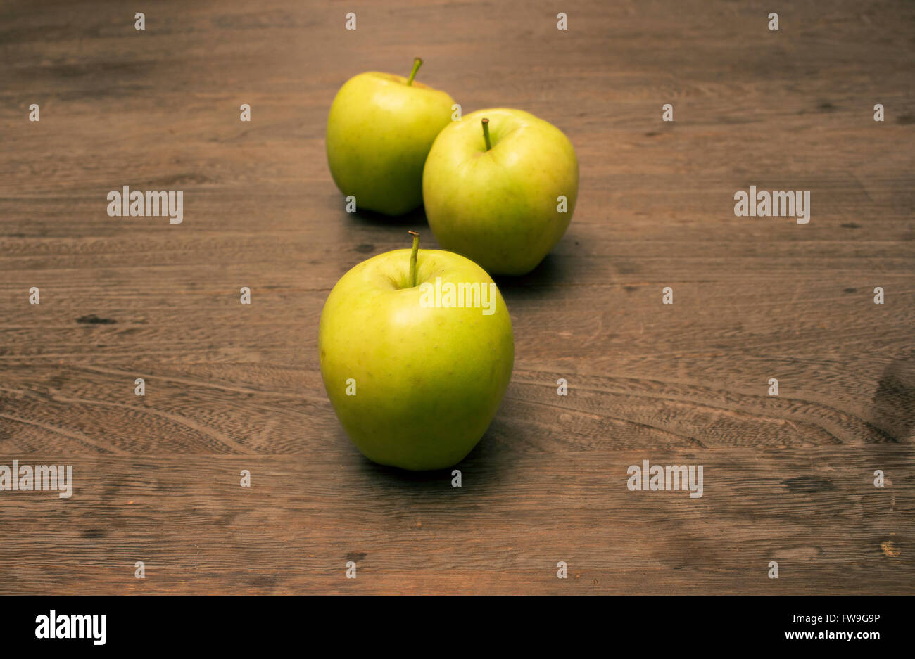 Three apples High Resolution Stock Photography and Images - Alamy