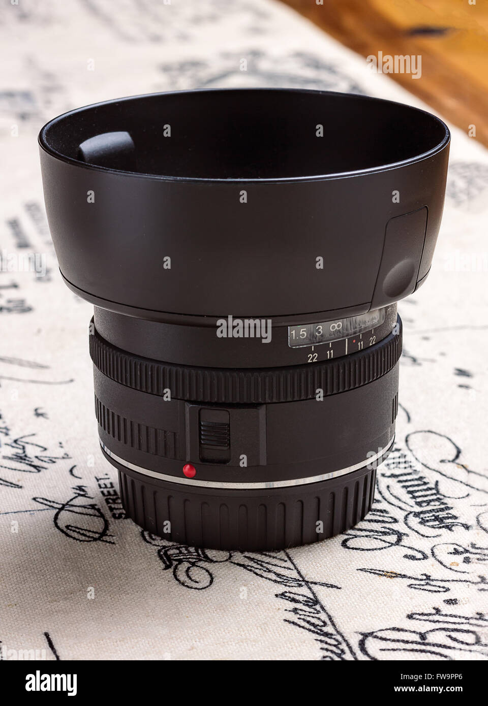 Photography on lens hi-res stock photography and images - Alamy