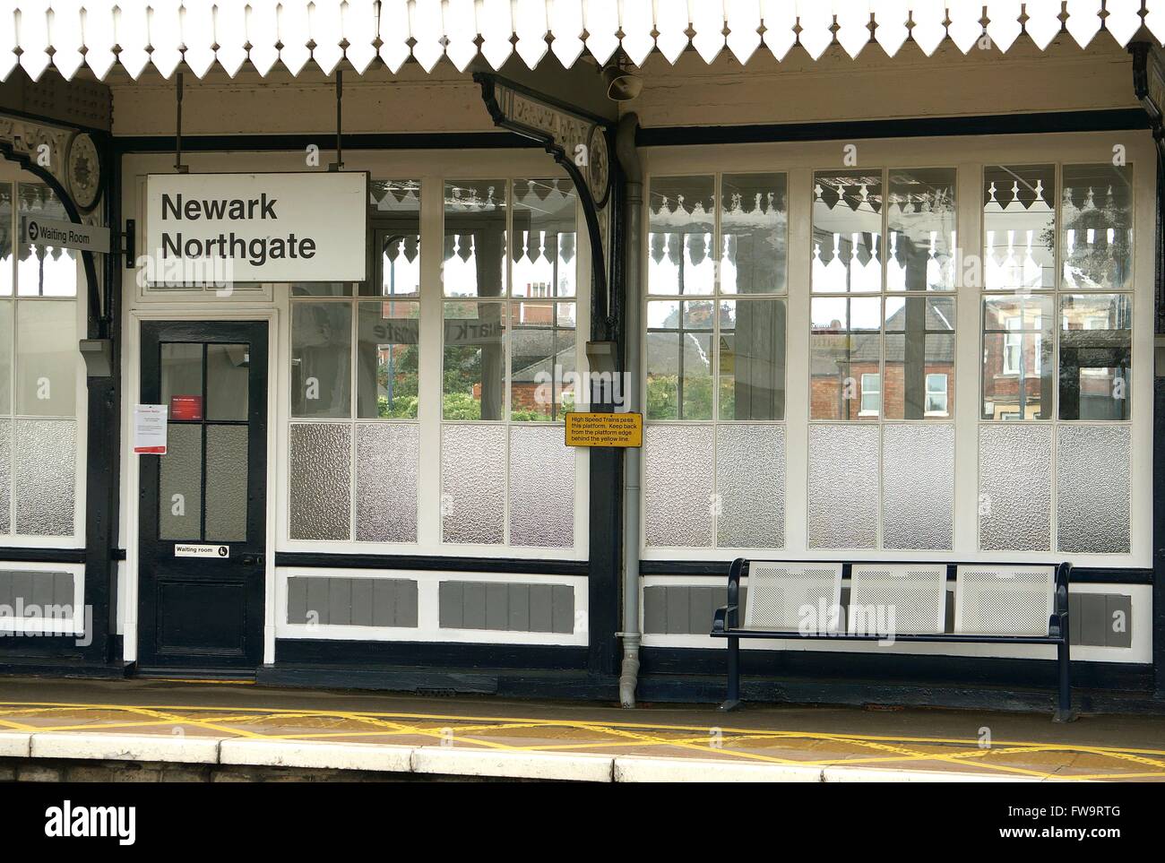 Newark northgate train hi-res stock photography and images - Alamy