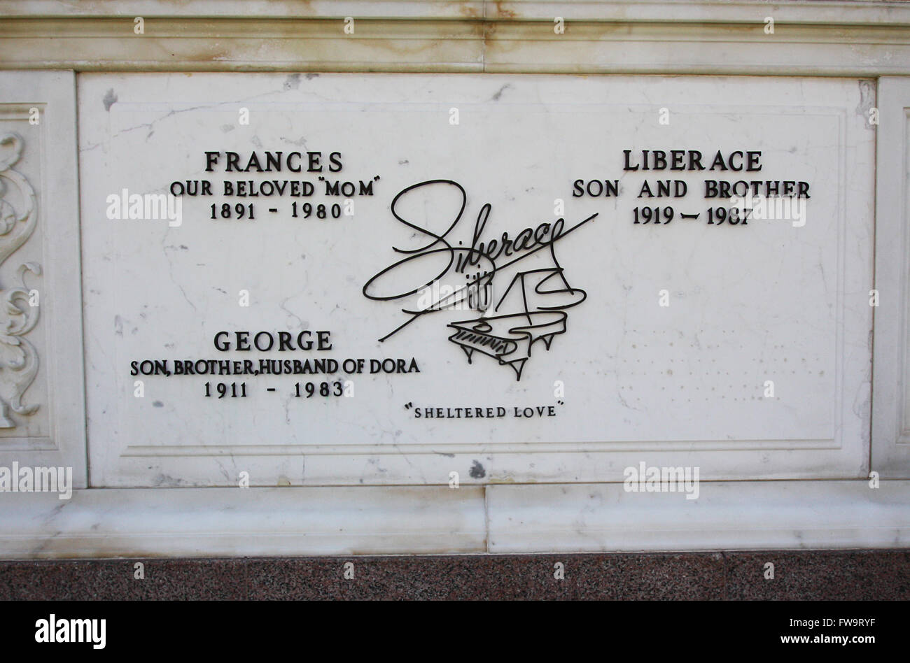 George liberace hi-res stock photography and images - Alamy