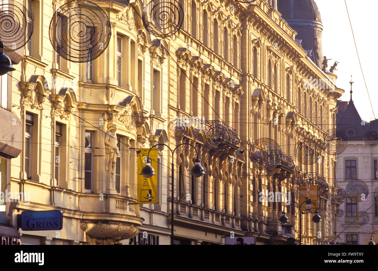 Europe, Austria, Linz, houses in the street Landstrasse in the old part ...